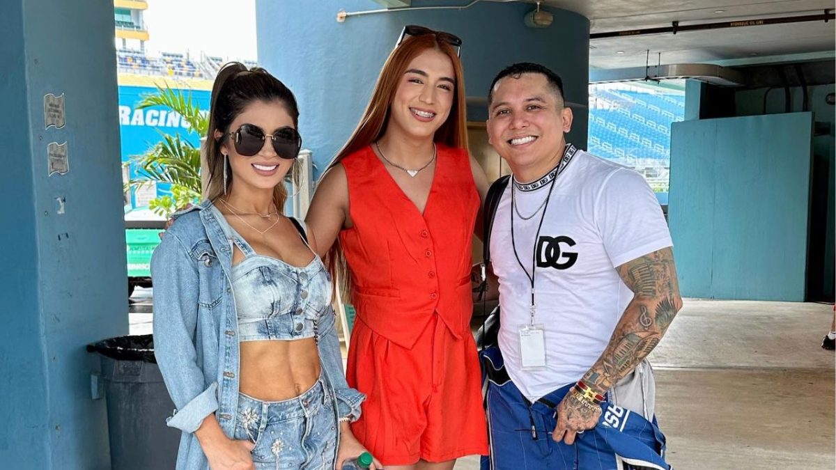 'La Bicha Catracha' sigue imparable y posa junto Kimberly Flores y ...